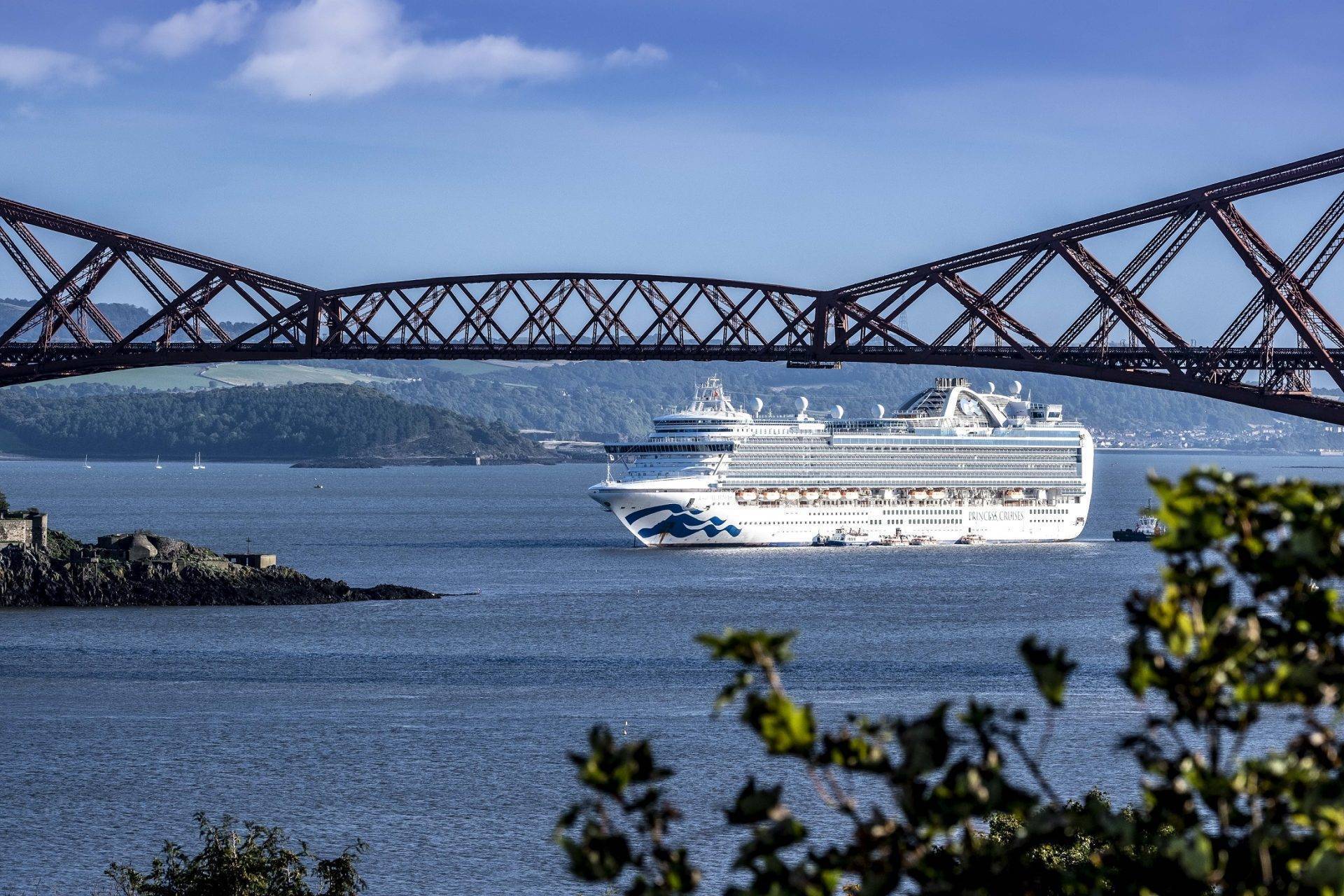Scottish cruise ship calls up 50% for Capital Cruising | Forth Ports