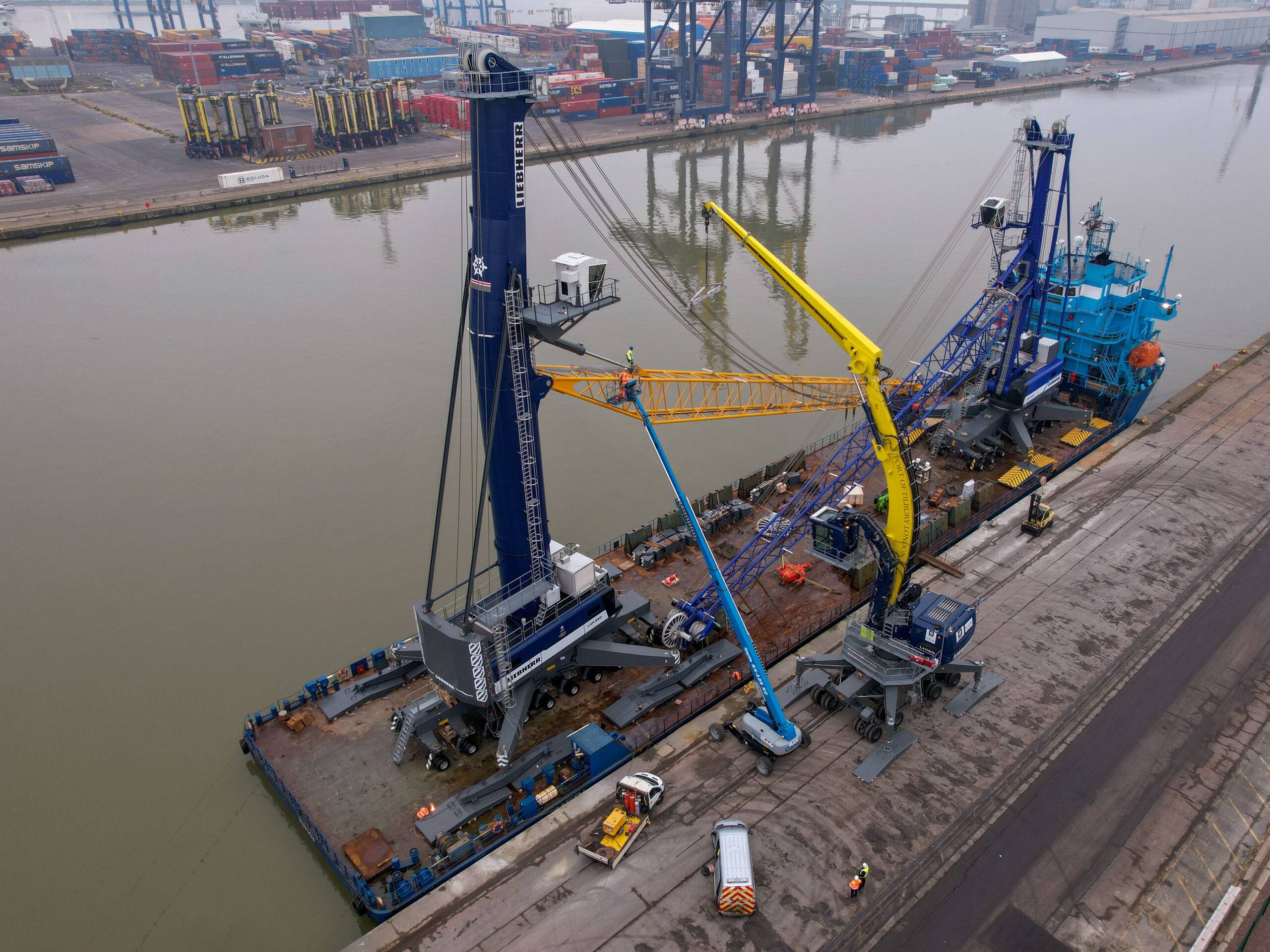 Port of Tilbury invests in LHM 550 mobile harbour crane for operational ...