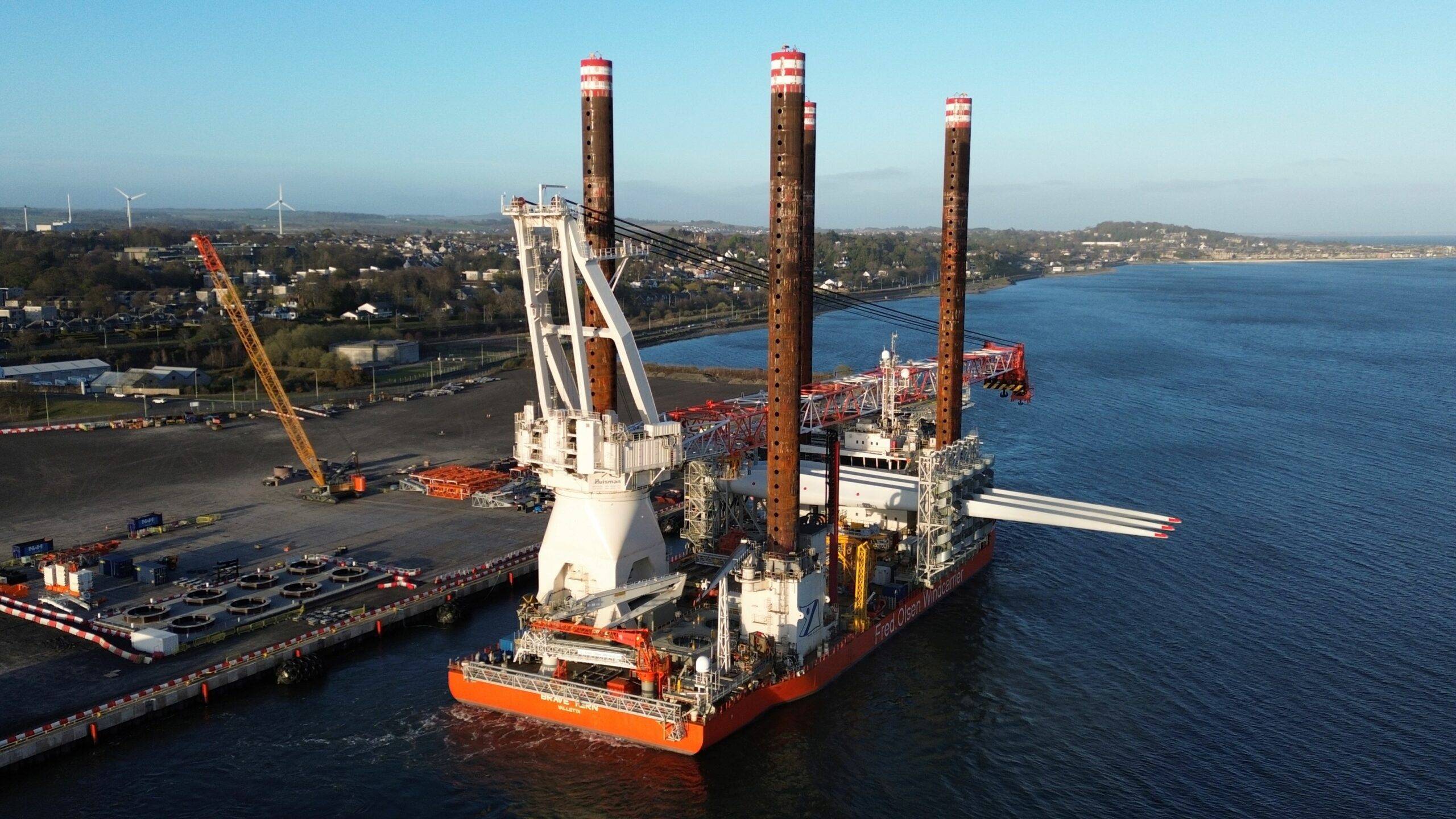 Port of Dundee bids farewell to NnG as project’s final offshore wind turbine blades leave the ...